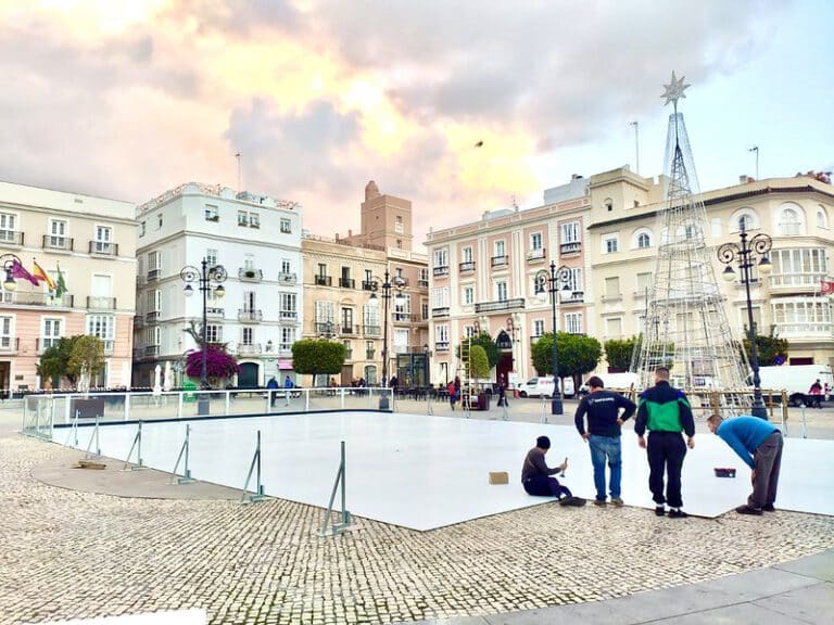 Synthetic Ice Rinks Manufacturer | Unreal Ice